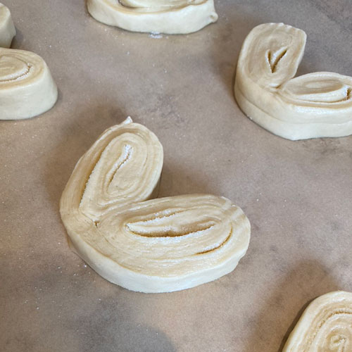 Schweineohren aus Blitz-Plunderteig ohne Ei - danielas foodblog